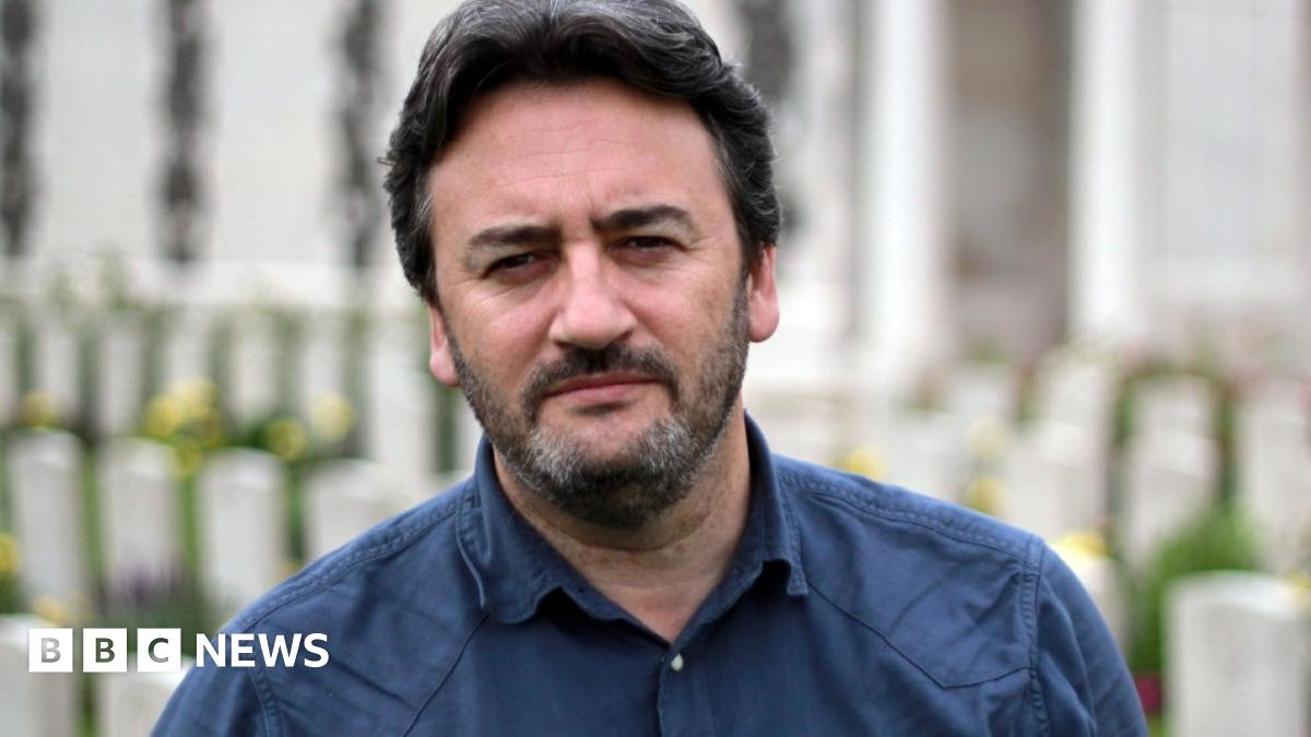 Fergal Keane: My family and the empire's complex legacy - BBC News