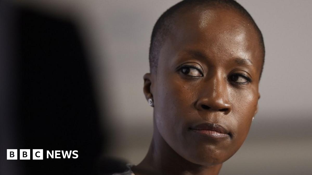 Rokia Traoré: Paris court releases Mali singer but backs extradition ...