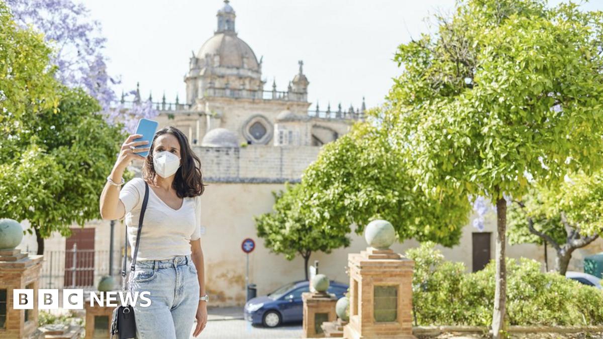 What's happening with foreign travel? - BBC News