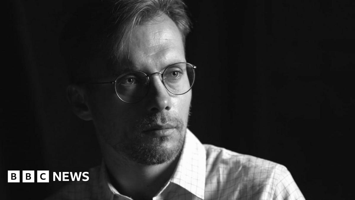 BBC Russian reporter in Kyiv: The day the war began - BBC News