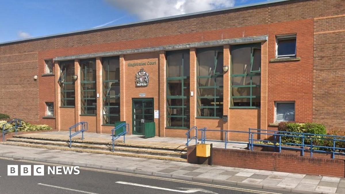 Swindon attempted murder accused appears in court - BBC News