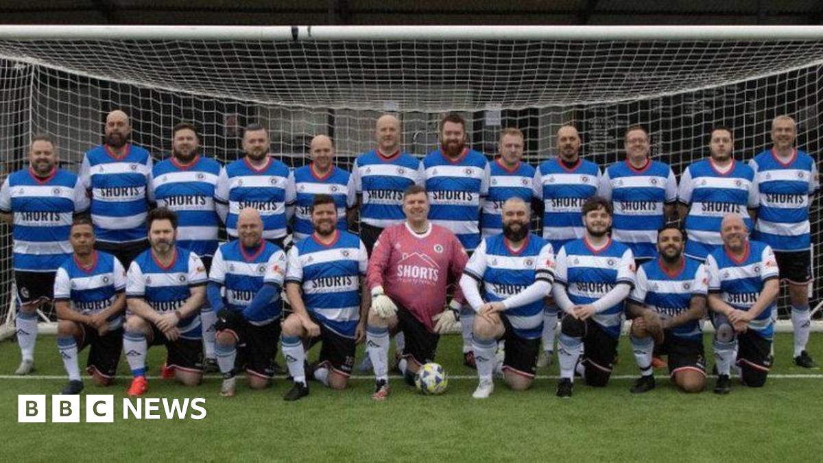 Fat-fighting Reading footballers XL FC aiming for Nauru match - BBC News