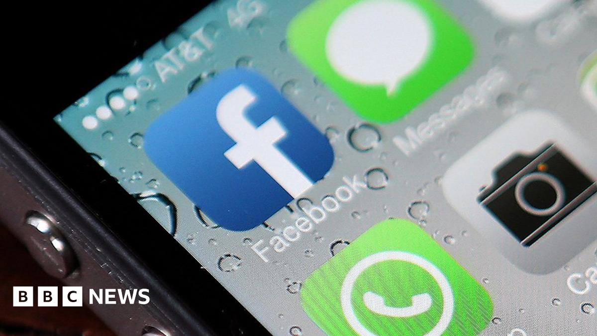 How Facebook is starting to tackle fake news in your news feed - BBC News