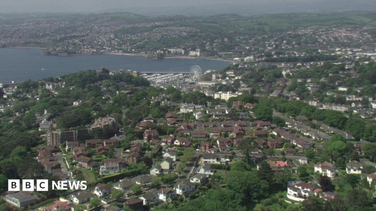 Torbay projects awarded cash from heritage grants - BBC News