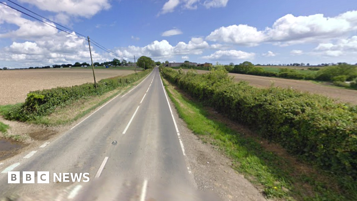 Police appeal after two motorcyclists die near Chard - BBC News