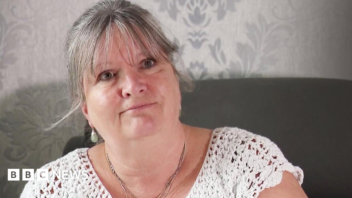 NHS Scotland deal signed for mesh removal surgery in US - BBC News