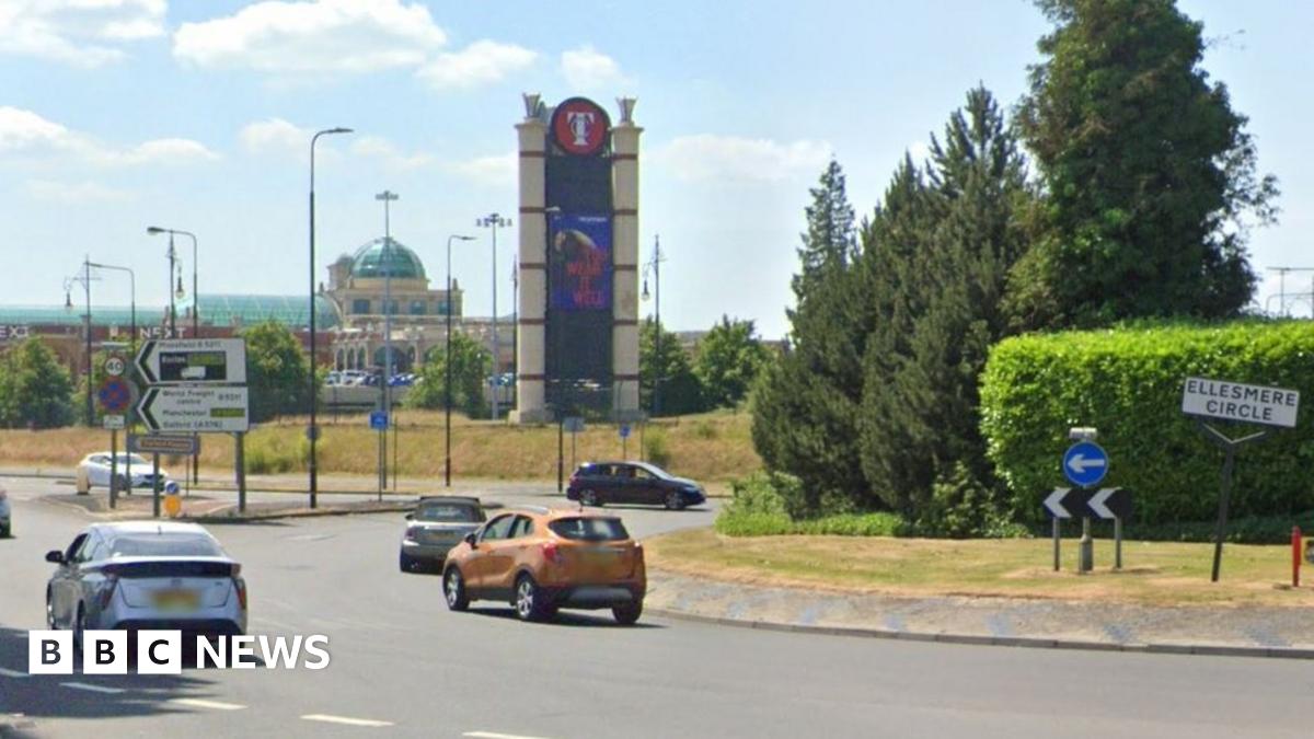 Cyclist dies after lorry crash near Trafford Centre - BBC News
