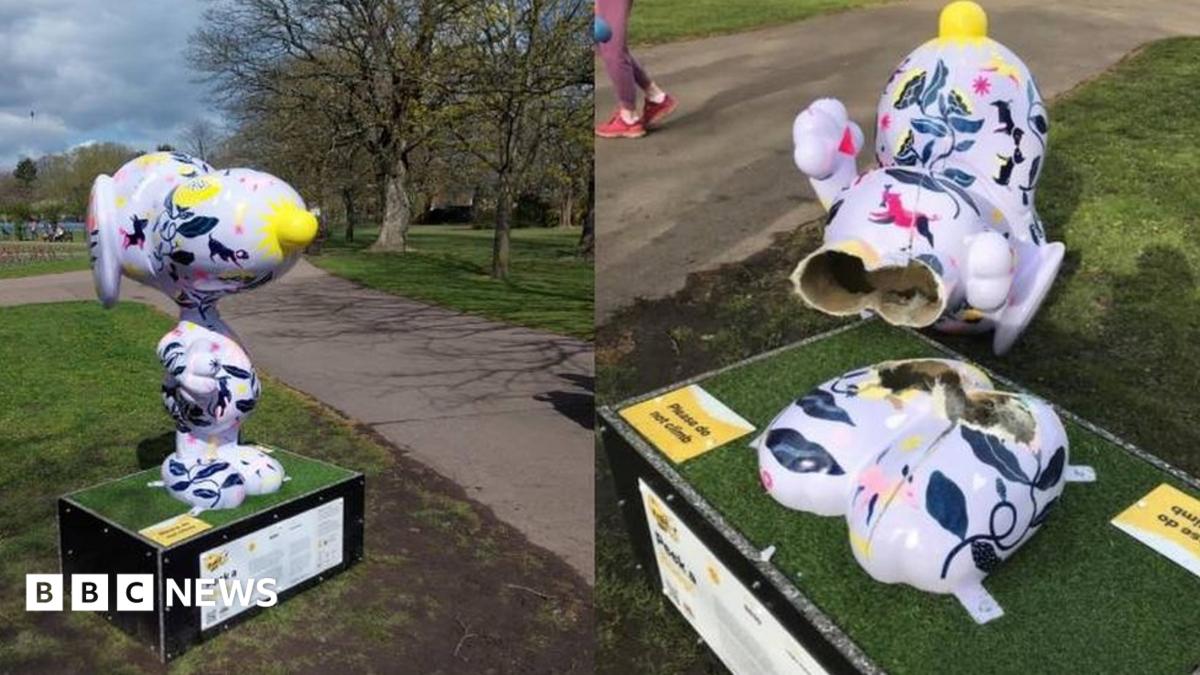 Snoopy sculpture trail: Four smashed after two days - BBC News