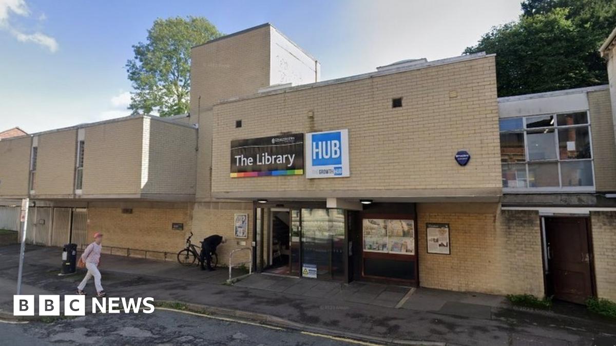 Raac: Stroud Library closes with immediate effect - BBC News