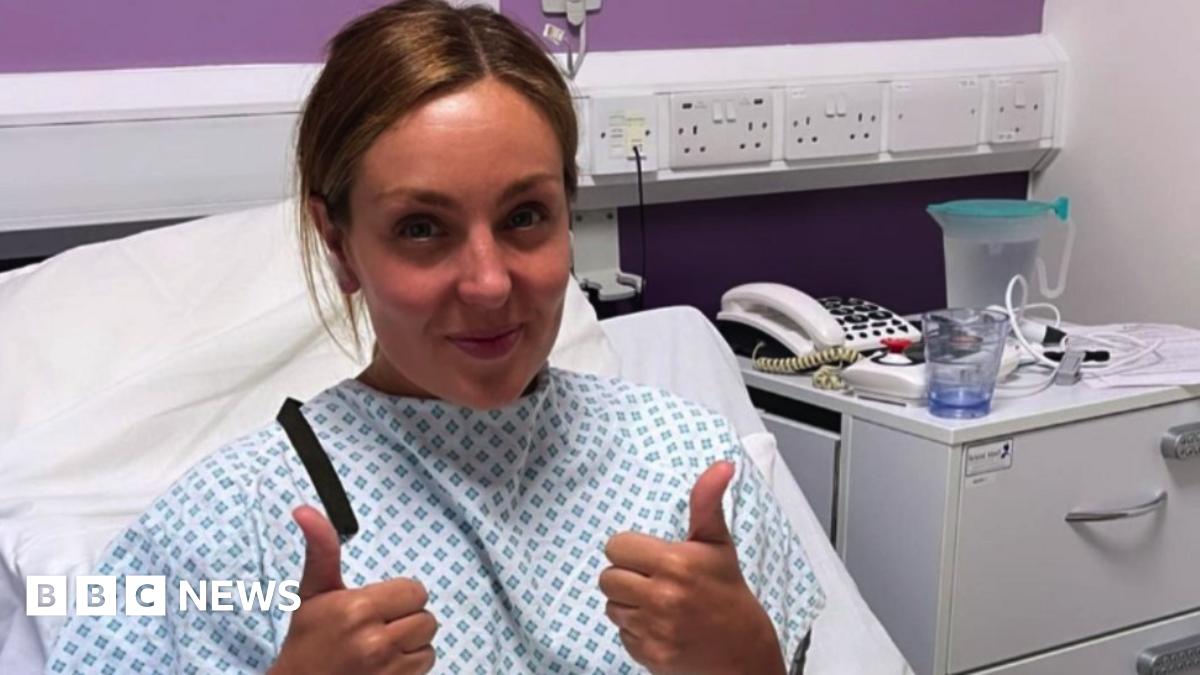 Strictly dancer Amy Dowden says breast cancer surgery went well - BBC News