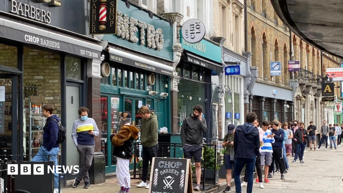 Coronavirus: Pubs and hairdressers reopen as England's lockdown eases ...