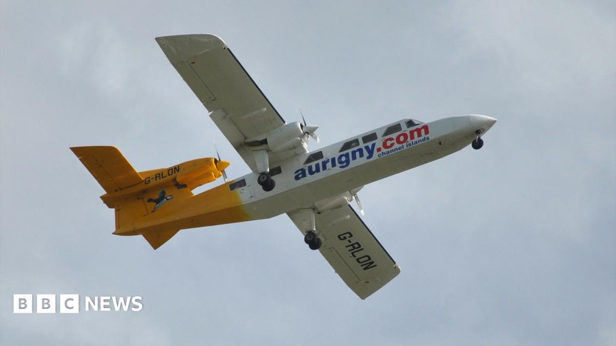 Guernsey Trislander to become museum piece - BBC News
