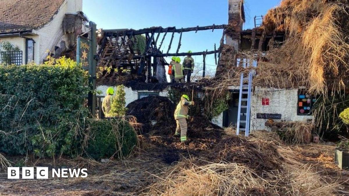 Star Inn fire: Charges dismissed against man accused of arson - BBC News