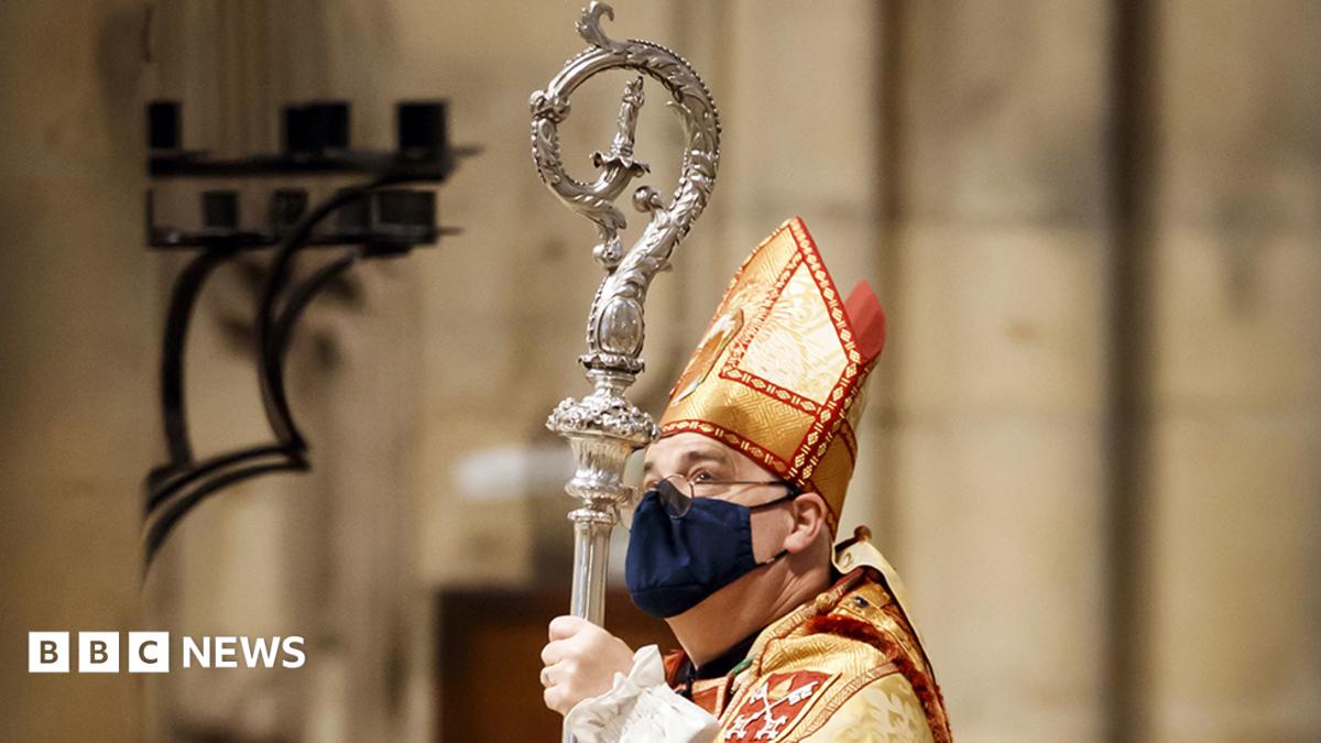 Archbishop of York enthroned in socially distanced service - BBC News