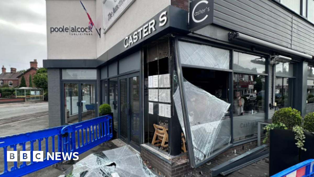 Casters staff heartbroken as car smashes into Alsager restaurant - BBC News