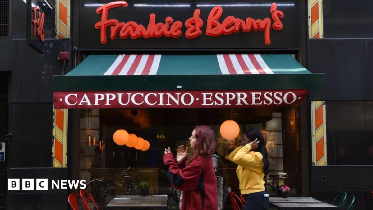 Frankie and Benny's owner to close 35 more restaurants - BBC News