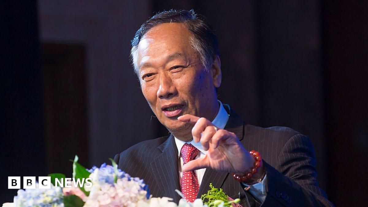 Terry Gou: Foxconn founder in fresh run for Taiwan presidency - BBC News