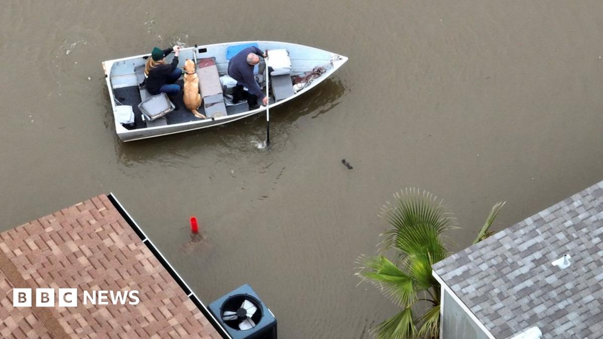 California battles heavy floods, high winds and rain - BBC News