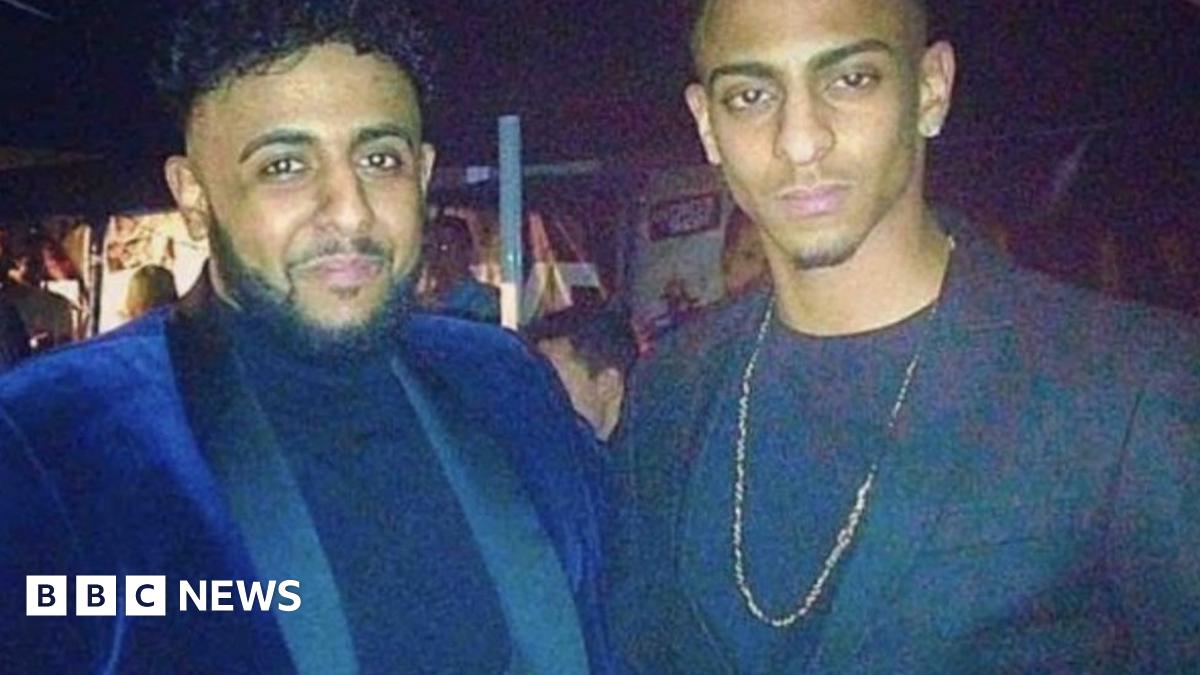 Protesters demand answers of Gwent Police after Newport man's death ...