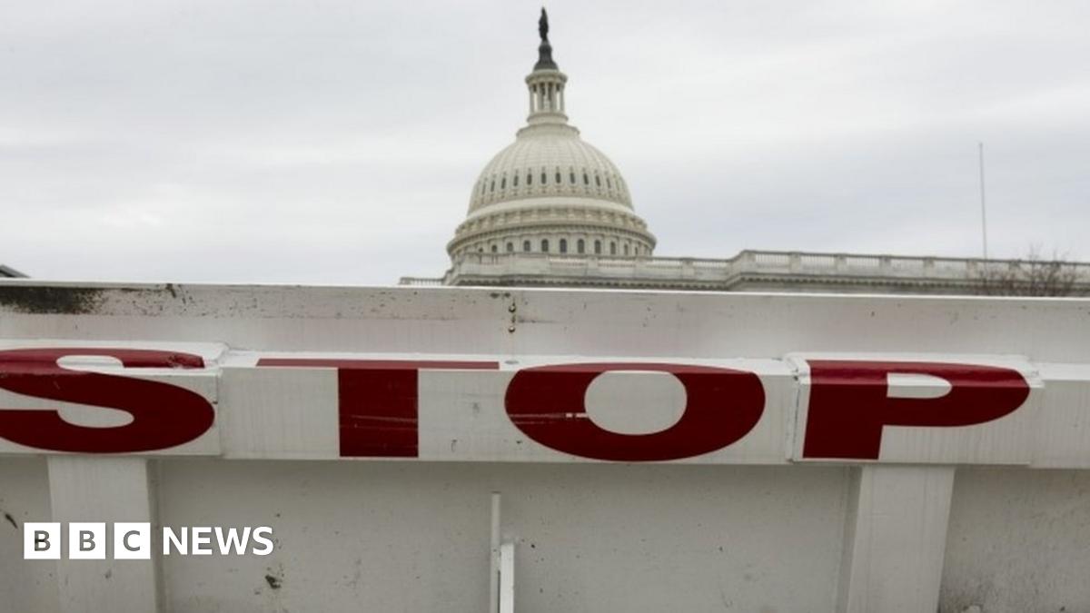 Trump wall: Transcripts of president's speech and Democrats' response ...