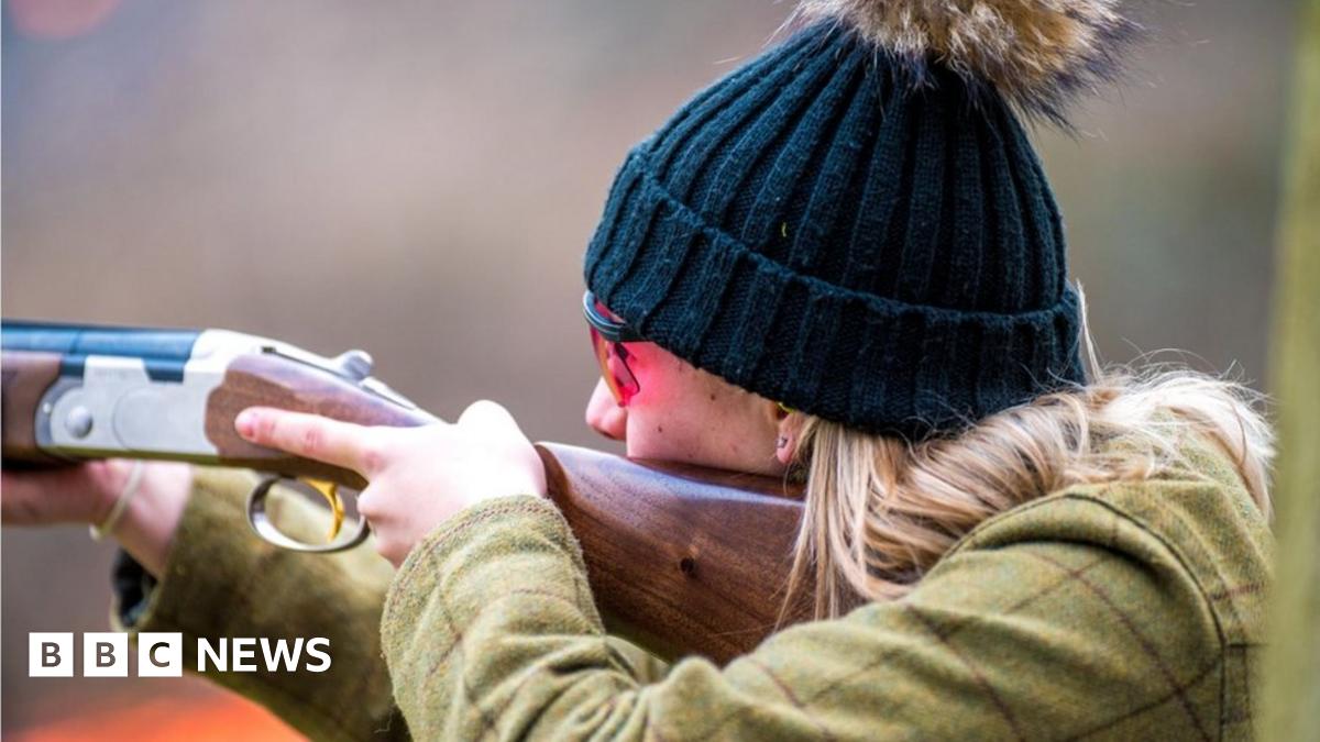 Why more women are getting into shooting - BBC News