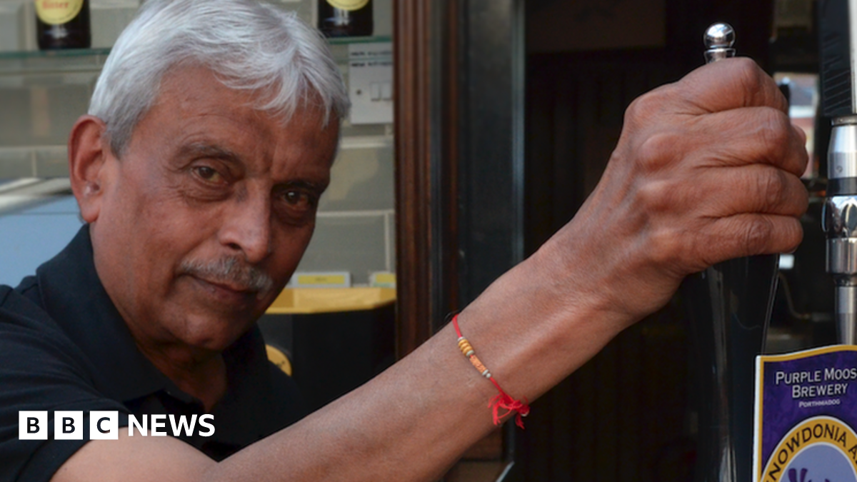 The desi landlords helping to reshape British pub culture - BBC News