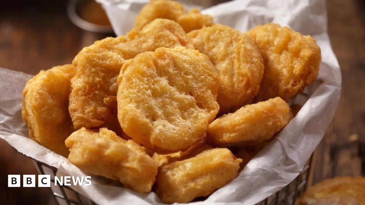 Chicken nugget tweet breaks Twitter record - BBC News