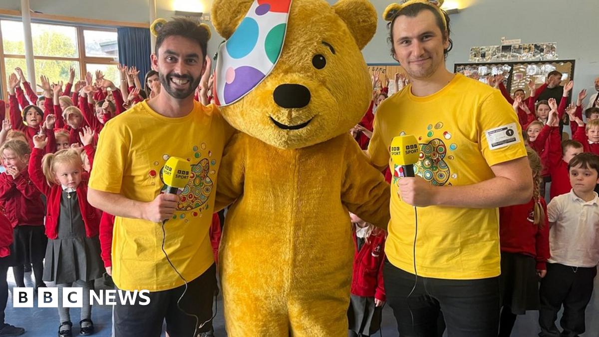 BBC Radio Kent fitness podcasters in Children in Need challenge - BBC News