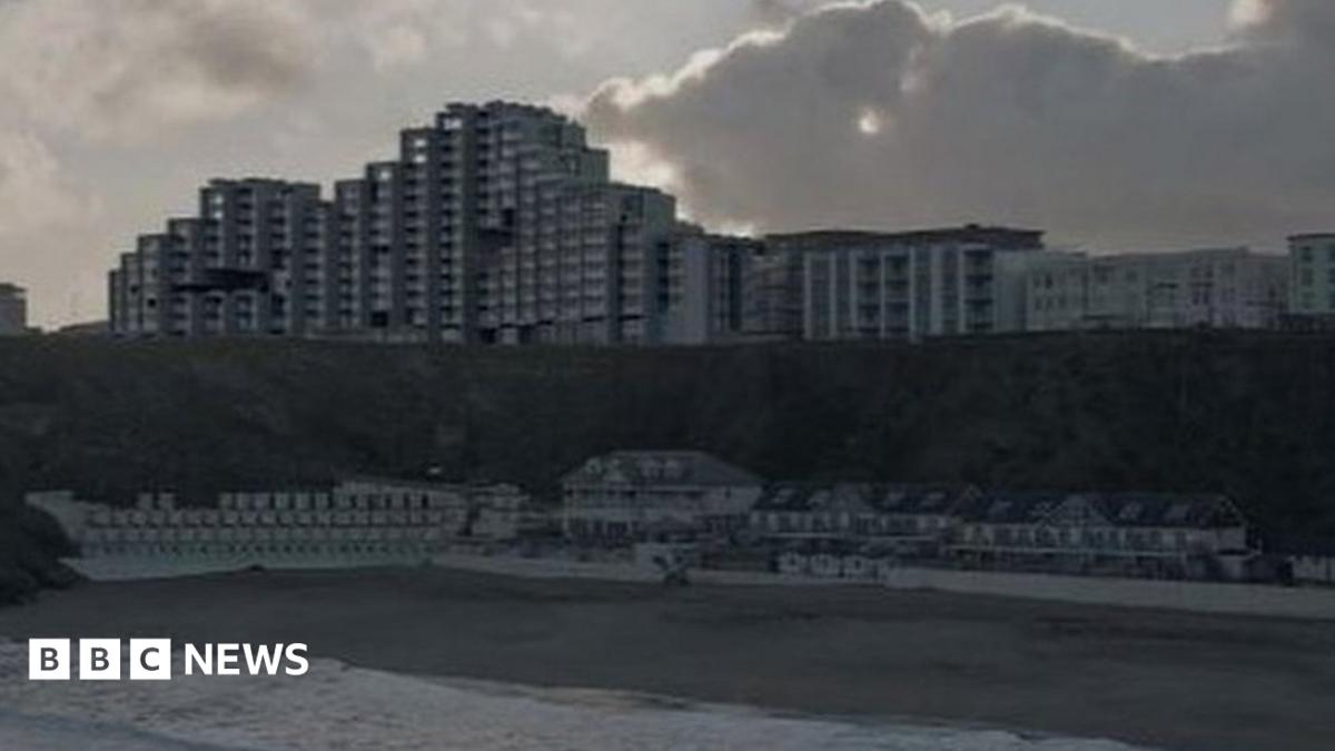 Newquay Narrowcliff development plan consultation starts - BBC News
