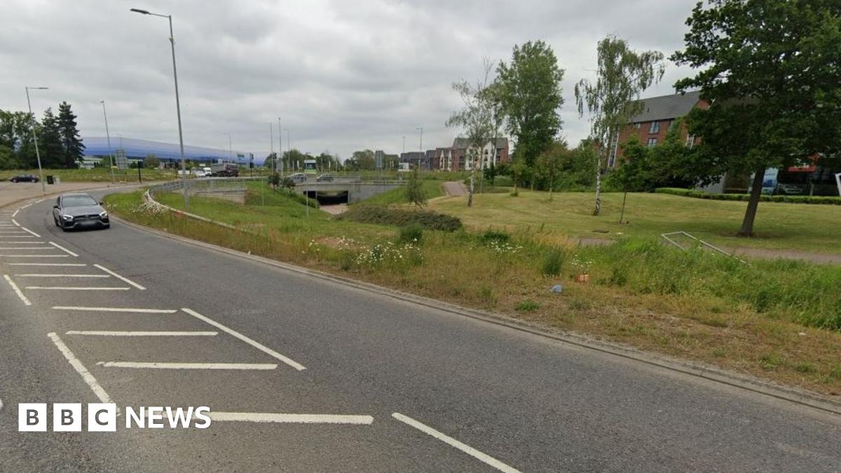 Milton Keynes underpass attack victim named - BBC News