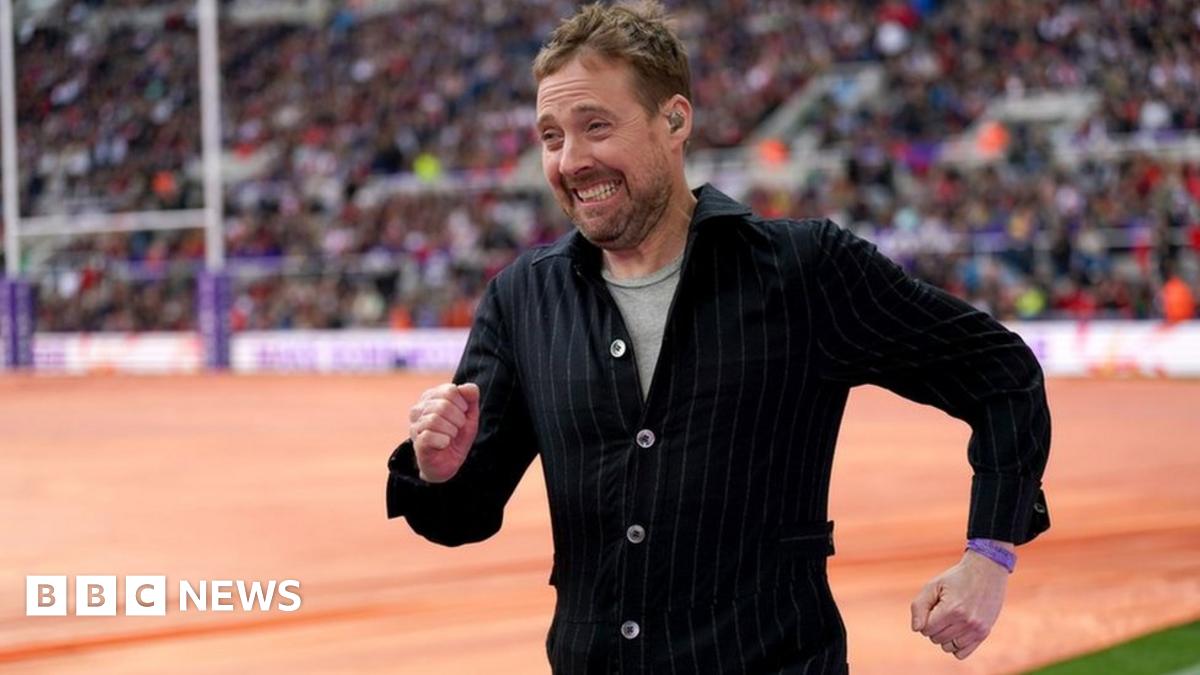 Kaiser Chiefs silenced at Rugby League World Cup opening ceremony - BBC ...