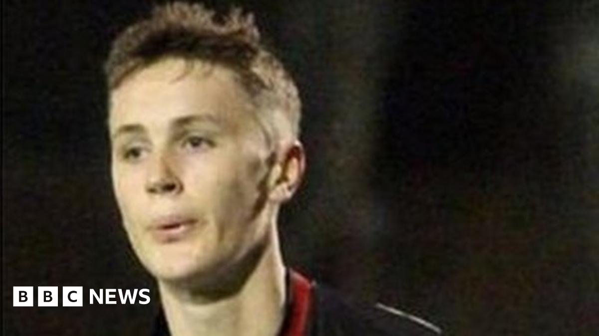 Ben Saunders Foundation raises over £200,000 in first year - BBC News