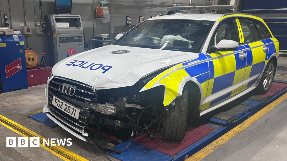 Vehicle rammings leave 58 officers hurt in past year - BBC News