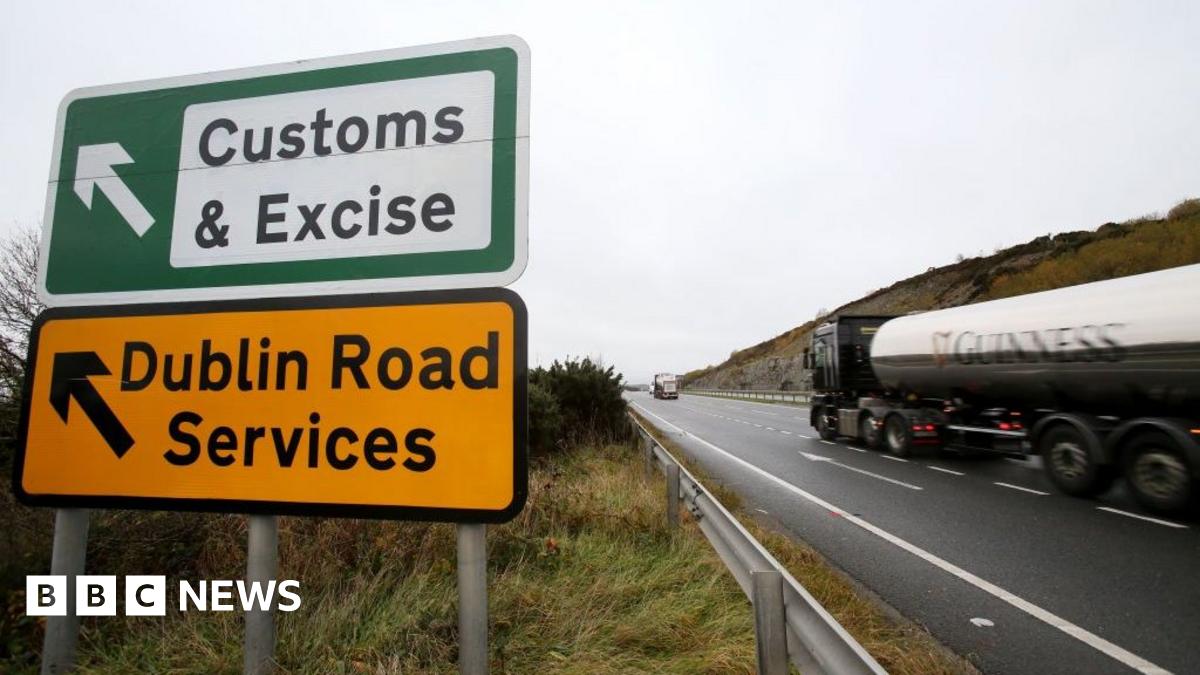 Brexit: What are the backstop options? - BBC News