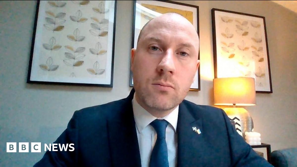 NHS Scotland must reform and improve - Neil Gray - BBC News