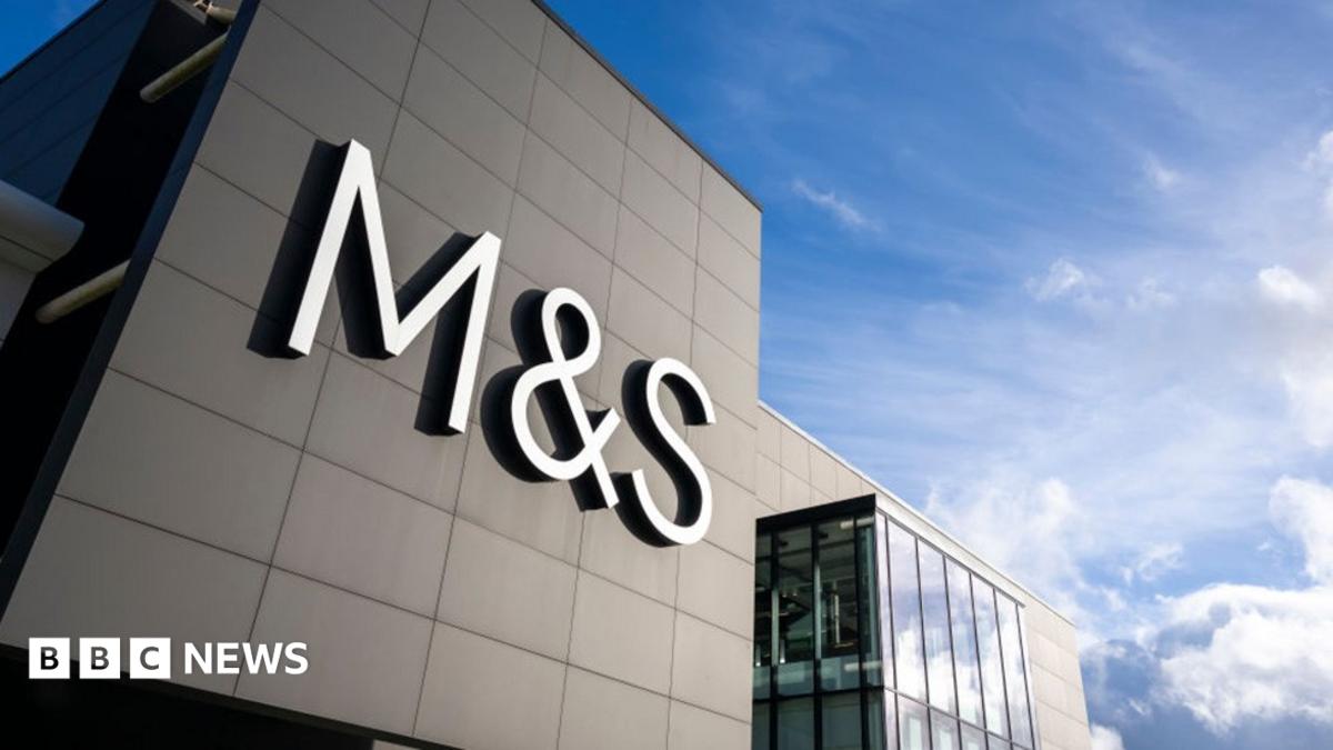 M&S returns to FTSE 100 on food and clothes boost - BBC News