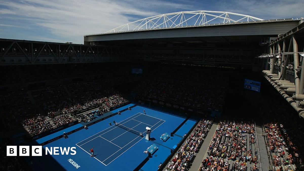 Gambling ads criticised on first day of Australian Open - BBC News