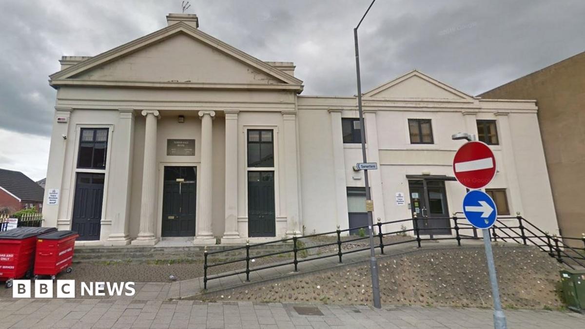 Barnsley homelessness charity appeals for new premises - BBC News