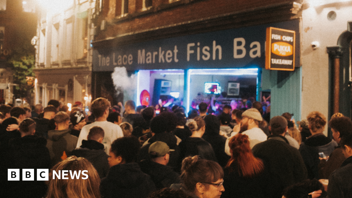 A rave at a Nottingham chippy - 'a night to remember' - BBC News