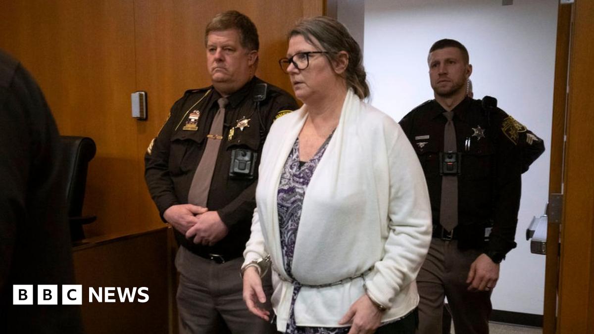 Jennifer Crumbley: Michigan gunman's mother found guilty of ...