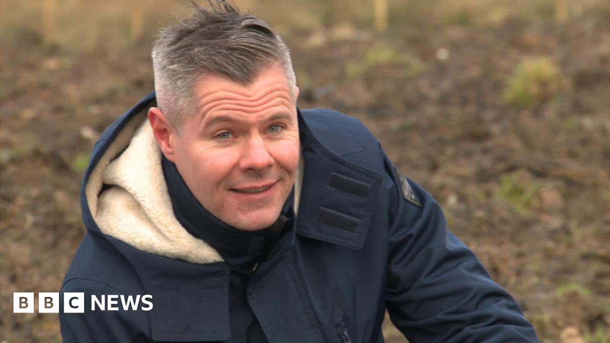 Derek Mackay's downfall: How the story unfolded - BBC News