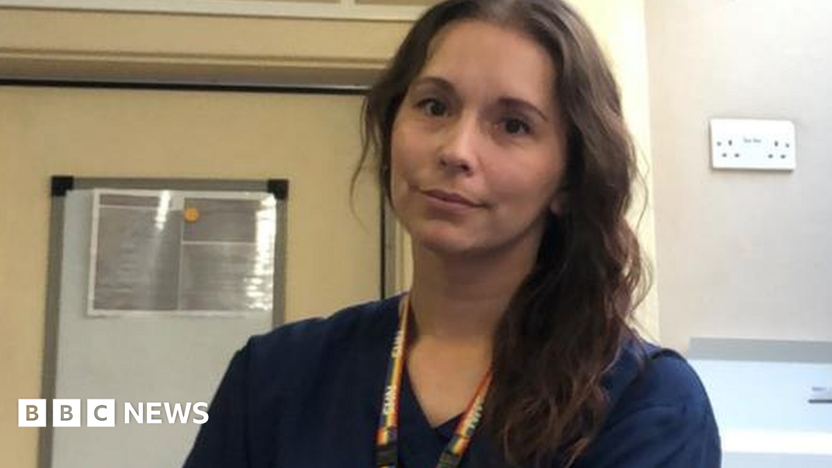 Sexual misconduct in NHS hospitals being ignored, nurses claim - BBC News