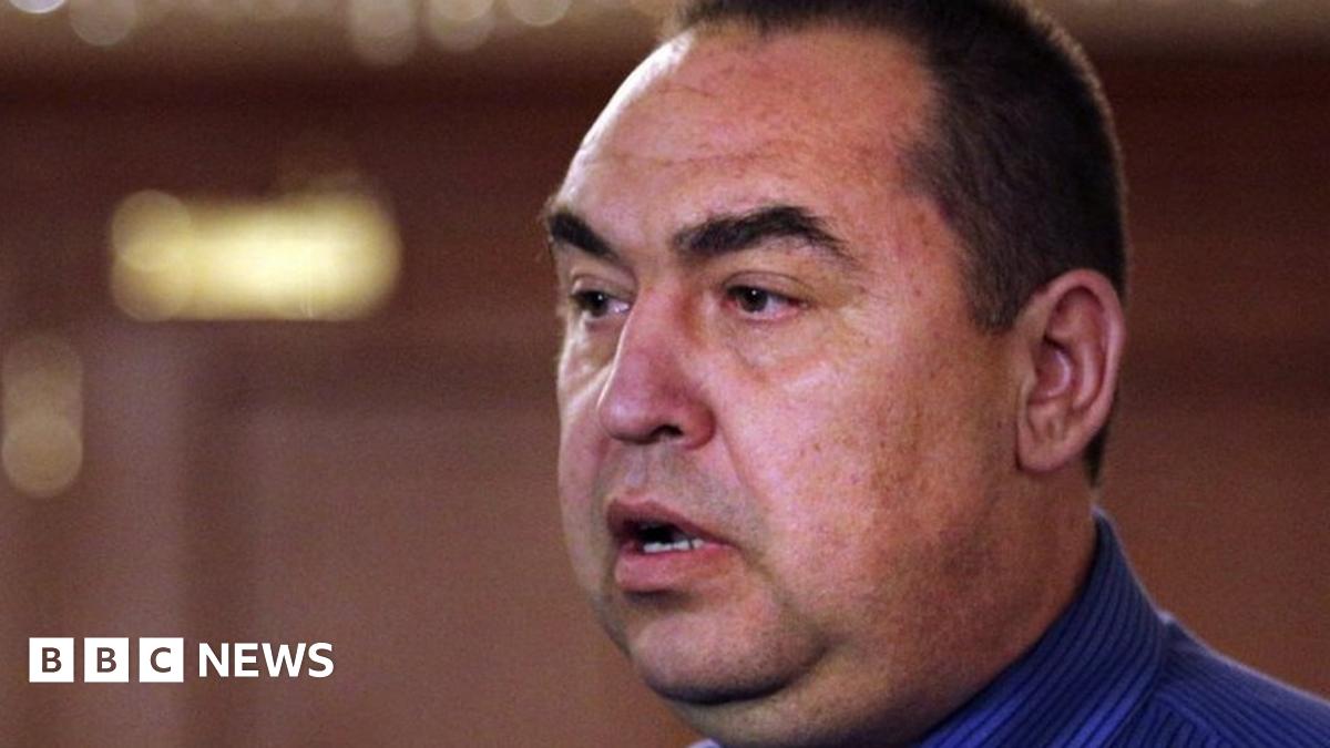 Ukraine crisis: Blast injures Luhansk rebel leader Plotnitsky - BBC News
