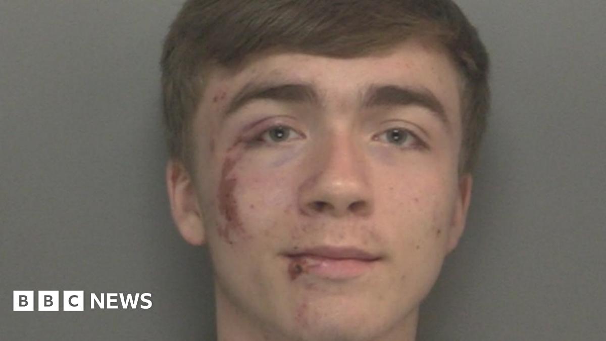 Liverpool teenage gunman who waged 'open warfare' jailed - BBC News