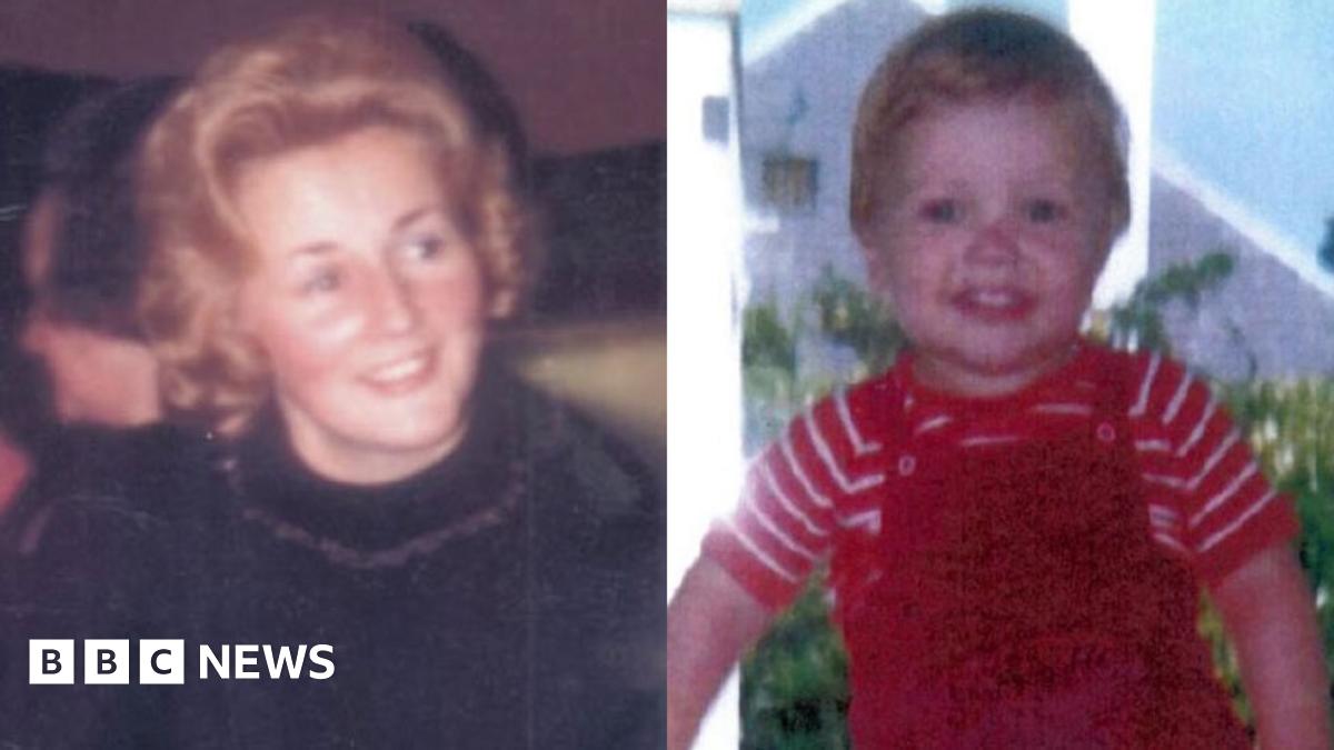 Renee and Andrew MacRae: Jury told of blood-curdling scream - BBC News