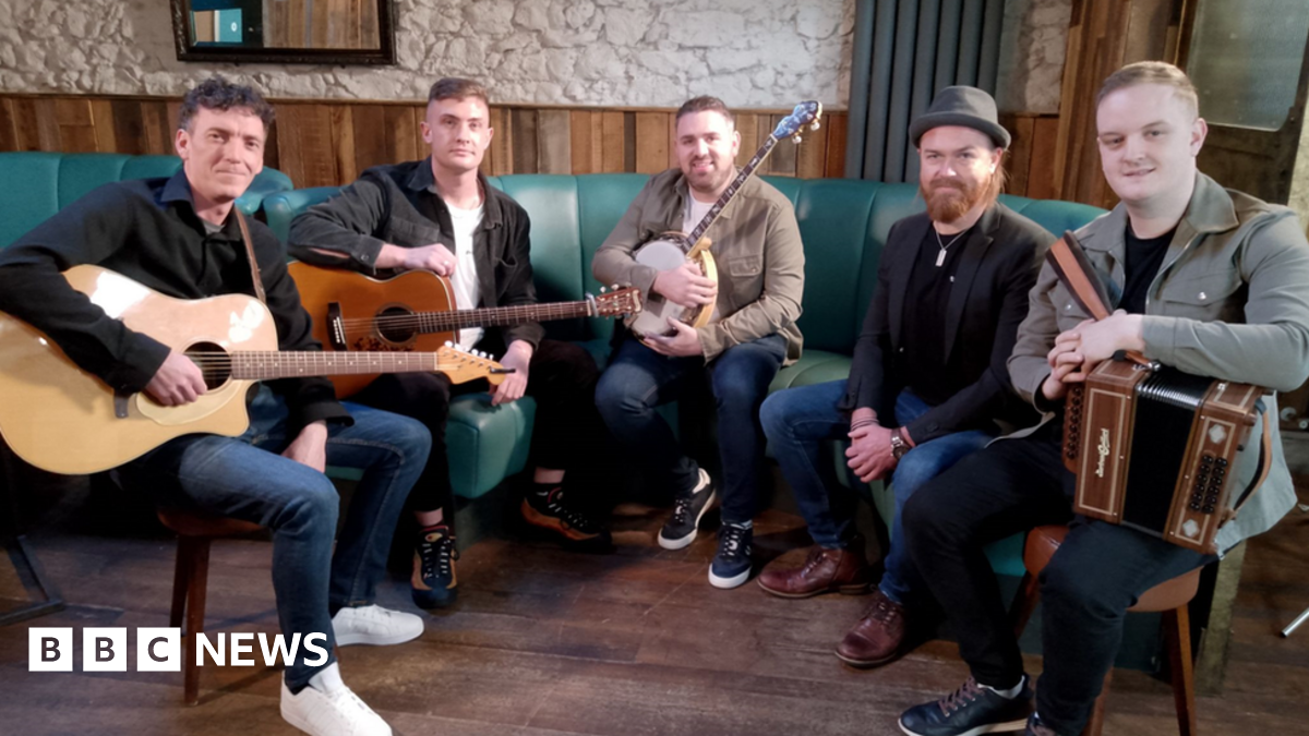 Irish trad music with a twist hits the right notes with young fans ...