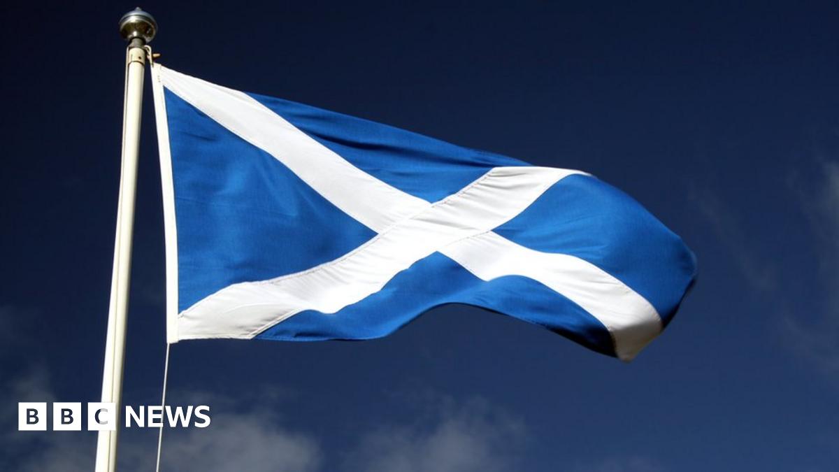 New Saltire emoji arrives on Twitter - BBC News