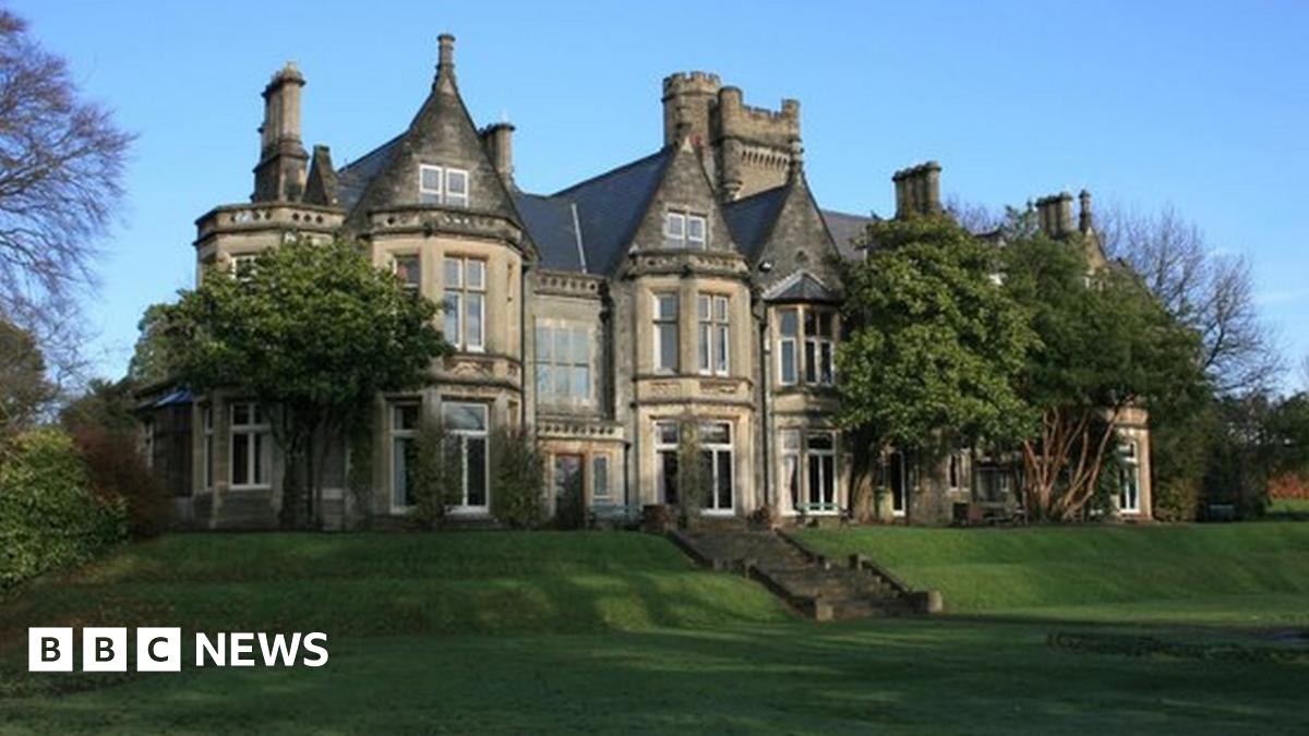 Llandaff's refurbished Insole Court mansion reopens - BBC News
