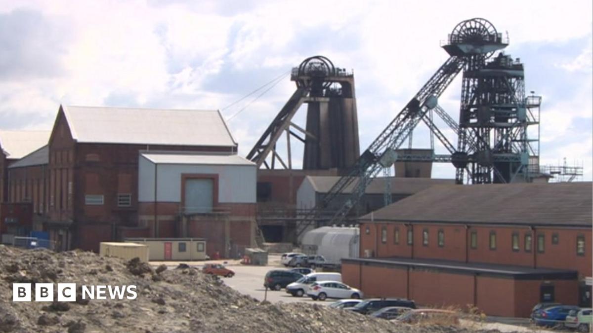 'Monument' call for Hatfield mine head structures - BBC News