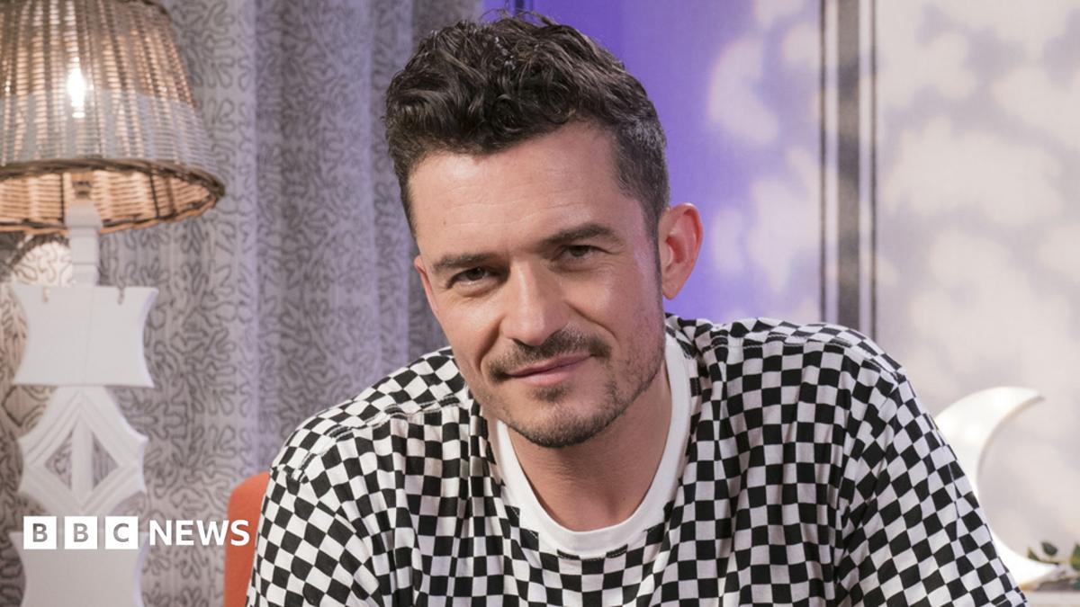 Orlando Bloom to read CBeebies bedtime story - BBC News
